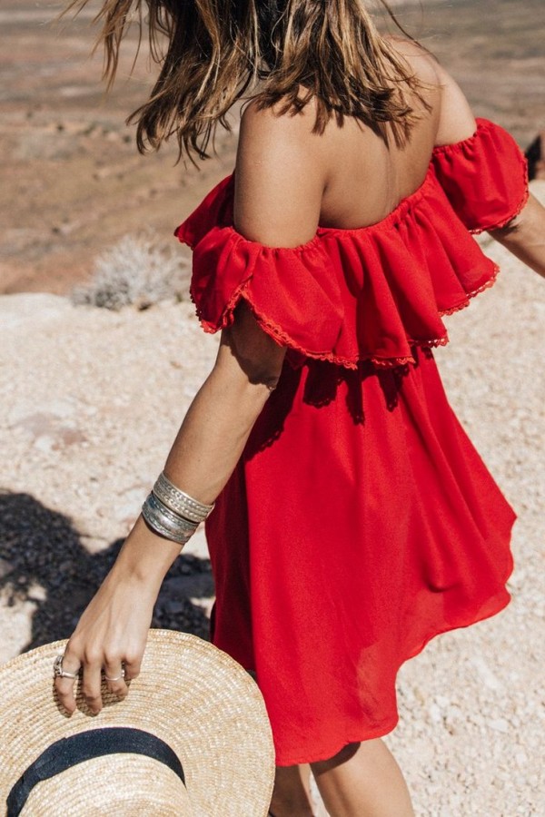 25 Wonderful Off Shoulder Dresses to Try - Styles Weekly