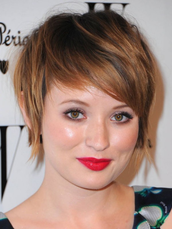 21 Short Hairstyles for Round Faces - Styles Weekly