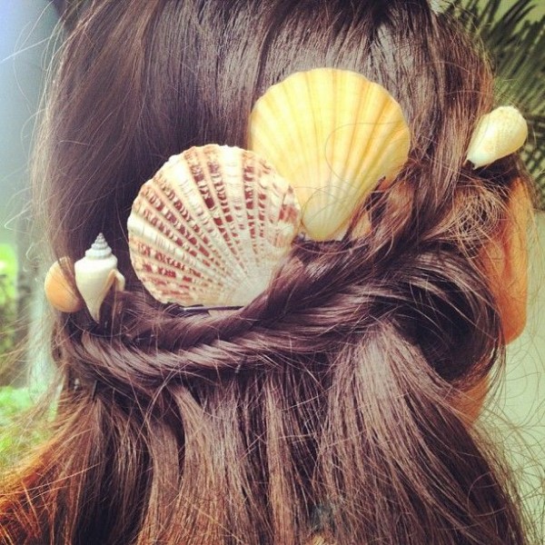 25 Fun & Flirty Hair Accessories You Can Try - Styles Weekly