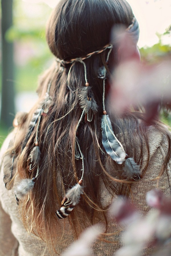 25 Fun & Flirty Hair Accessories You Can Try - Styles Weekly