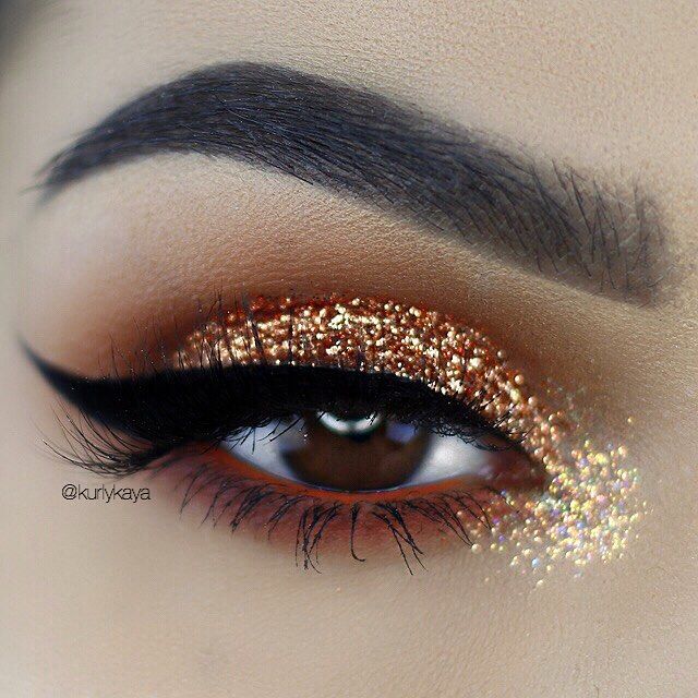30 Hottest Eye Makeup Looks 2026 - Styles Weekly