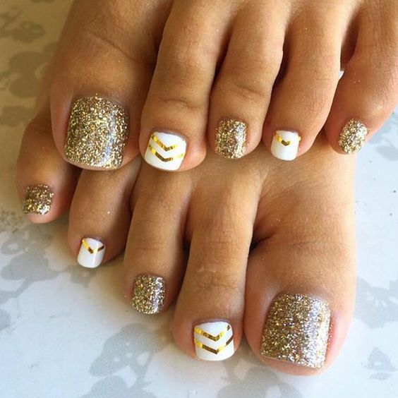 6 Tips For a Beautiful Summer Pedicure (Toe Nail Designs) - Styles Weekly